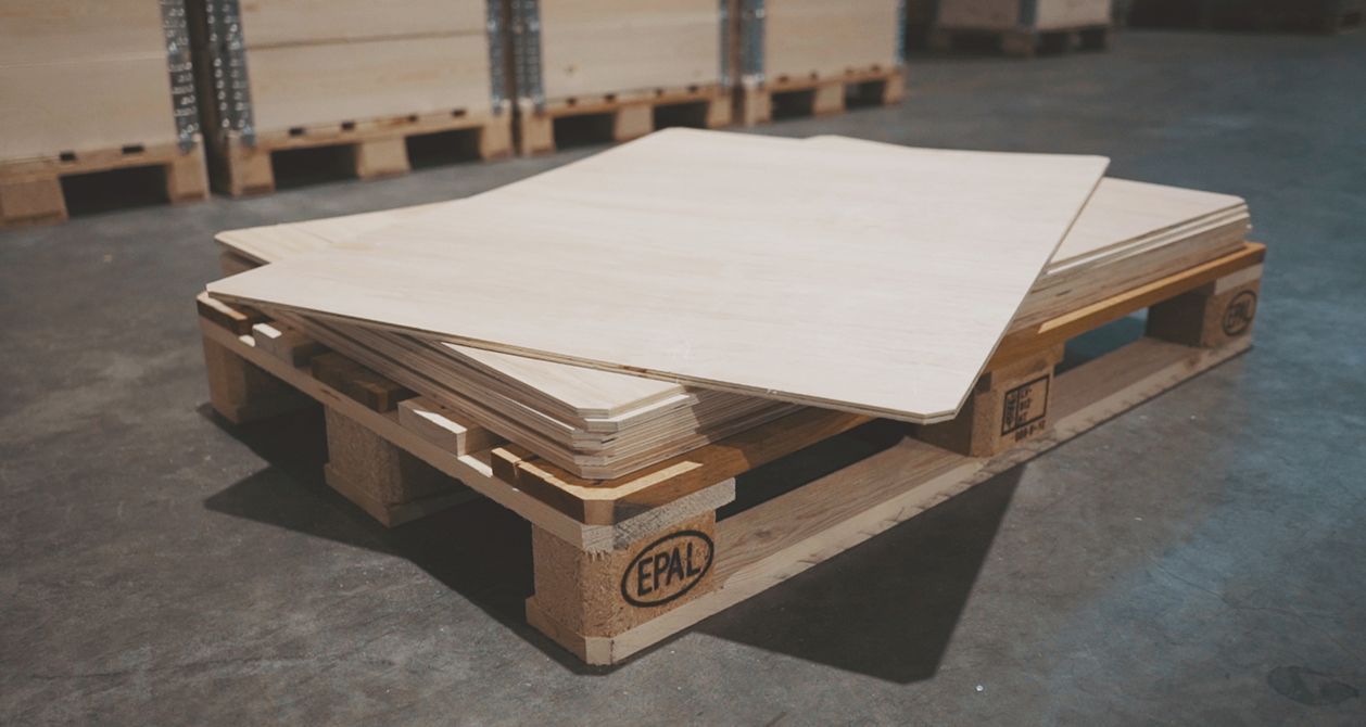 Lids for Pallet Collars Manufactured by Kronus